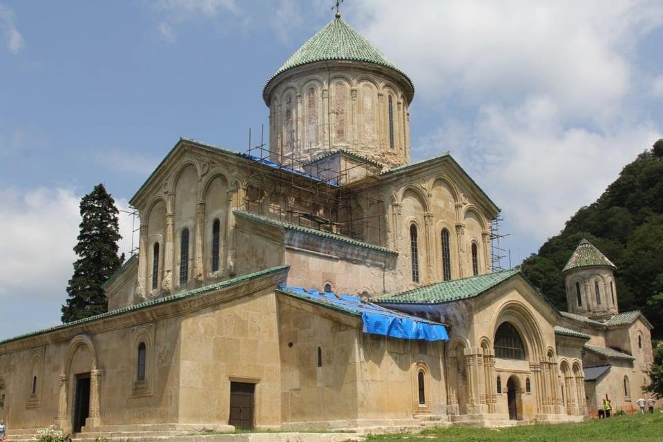 gelati monastery complex